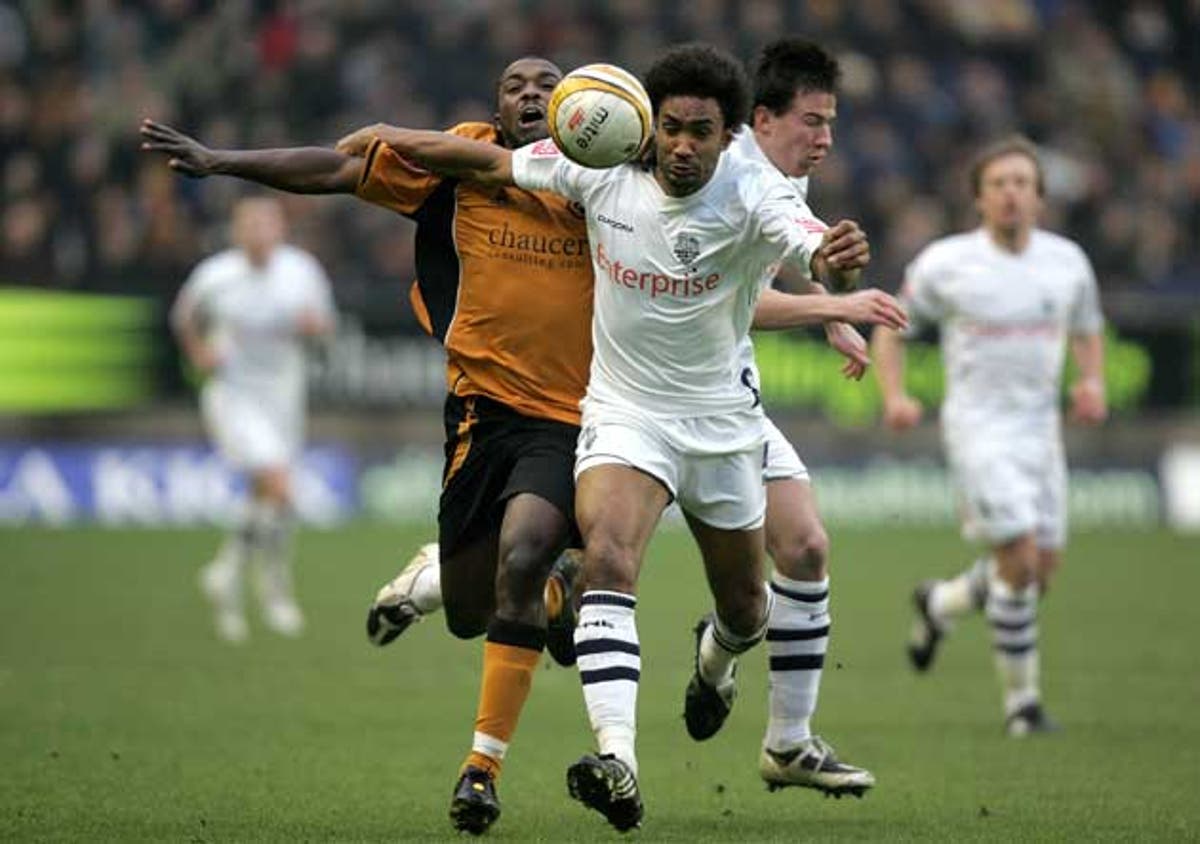 Elliott returns to Wolves with double trouble for McCarthy | The ...