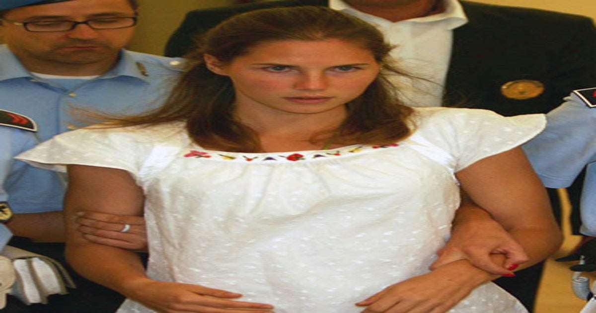 Meredith Kercher Crime Scene Photos Graphic