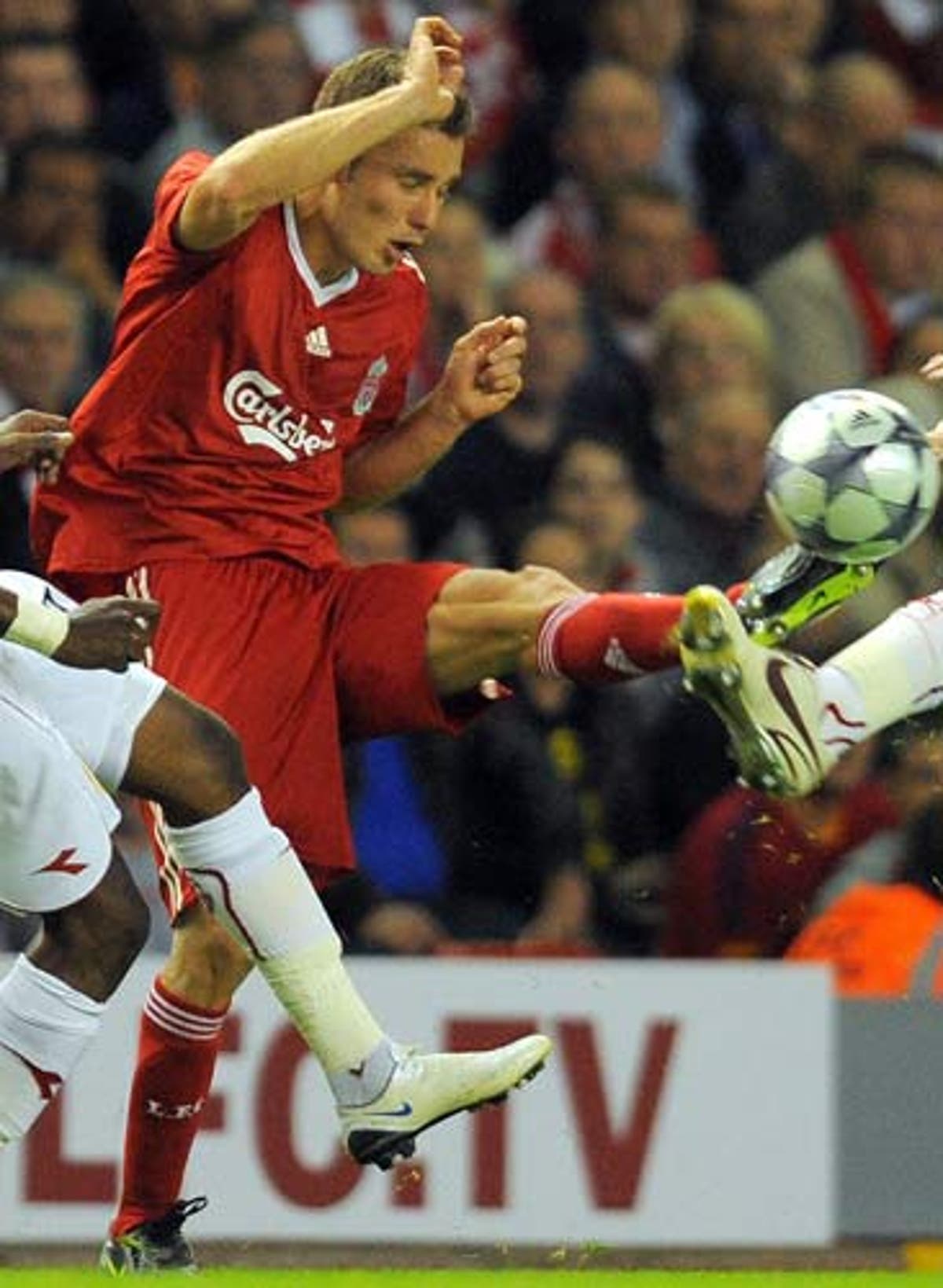 Aurelio defends faith in Benitez | The Independent | The Independent