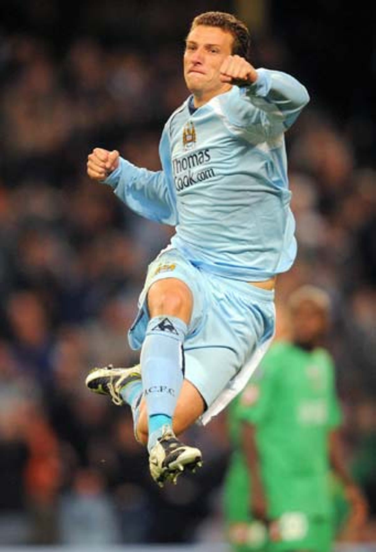 Elano 'would love' to stay with City | The Independent | The Independent