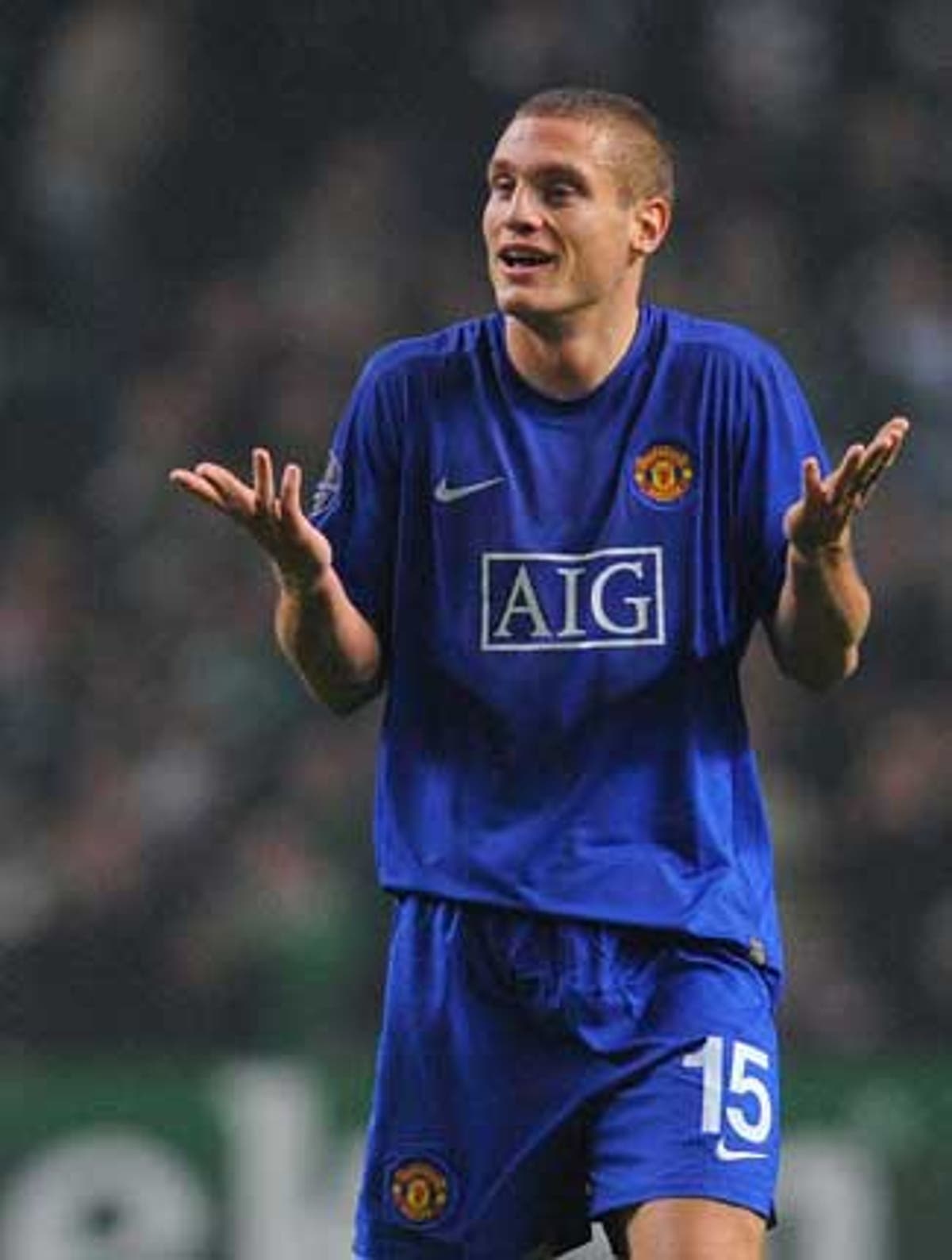 Real Madrid aim to land Manchester United star Vidic | The Independent ...