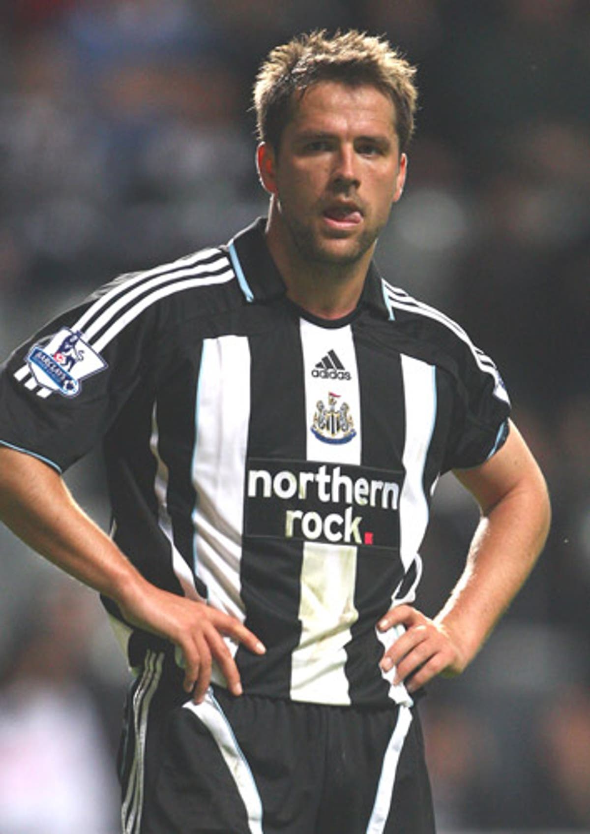 Everton and Villa lead race to snap up Owen | The Independent | The ...