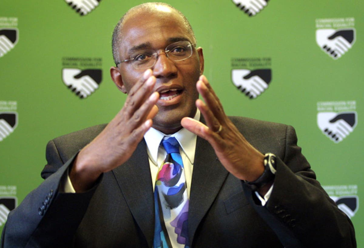 Parliamentary inquiries pile further pressure on Phillips | The ...