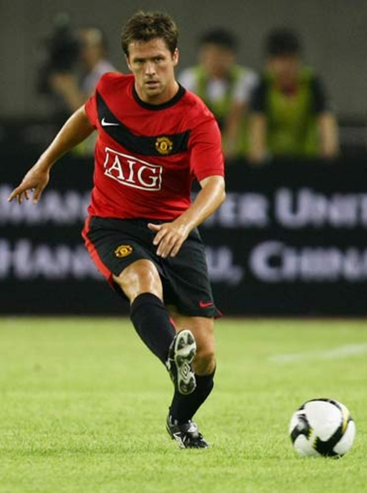 Owen was a 'clever' signing by Ferguson, says Carragher | The ...