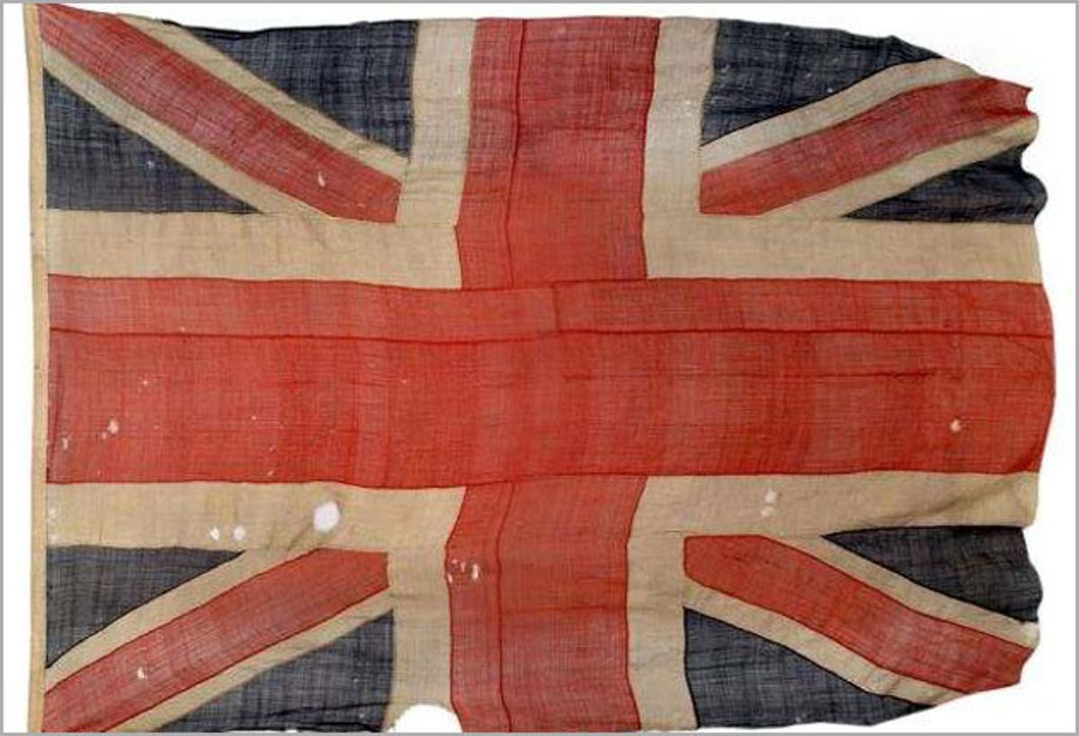 Trafalgar flag sells 20 times over estimated price | The Independent ...
