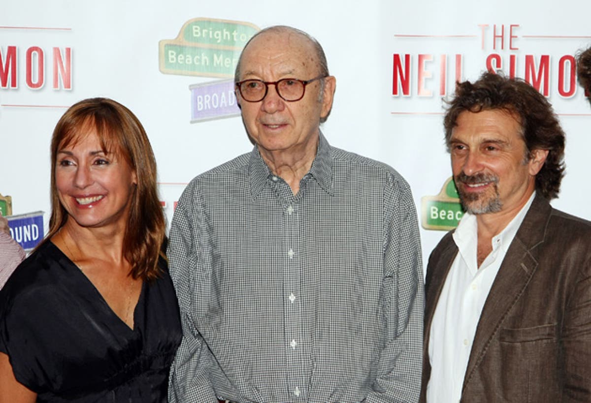 Neil Simon 'dumbfounded' after play flops | The Independent | The ...