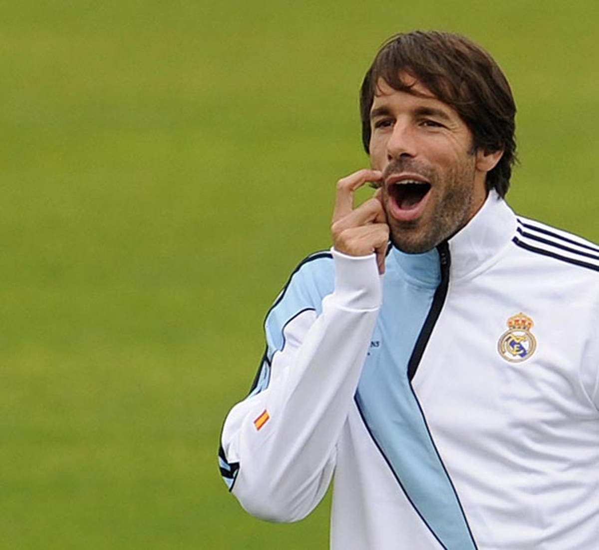 Van Nistelrooy set to snub Arsenal for Liverpool | The Independent ...
