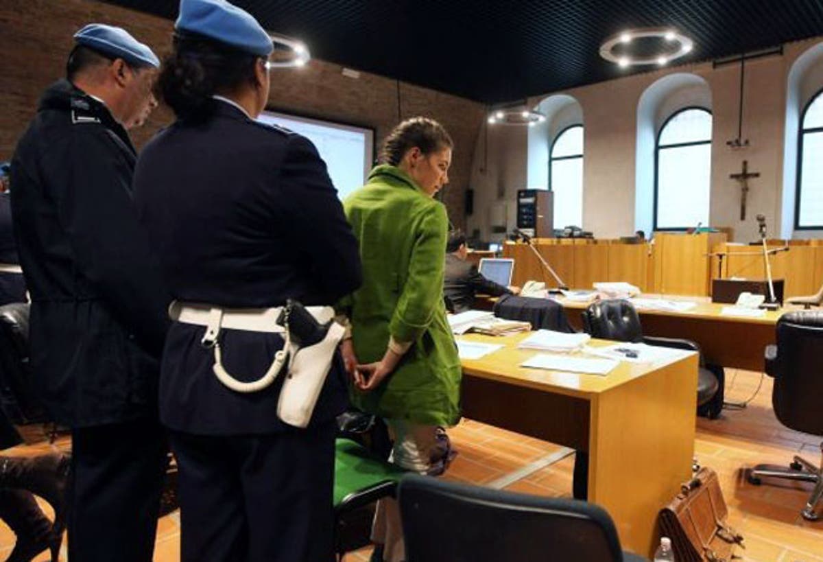 Knox awaits her fate after final plea | The Independent | The Independent