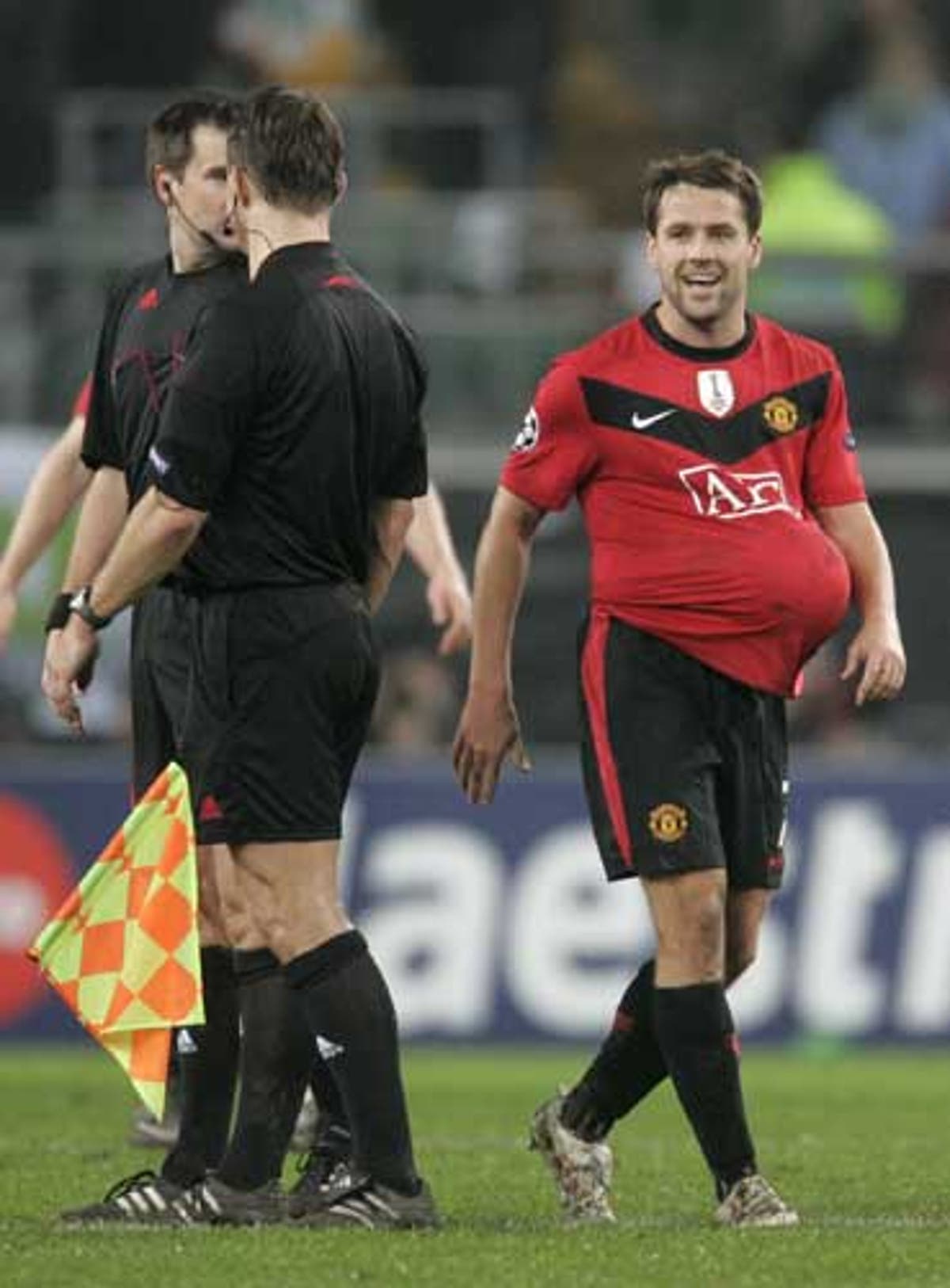 Ferguson hails Owen after famous treble for United | The Independent ...