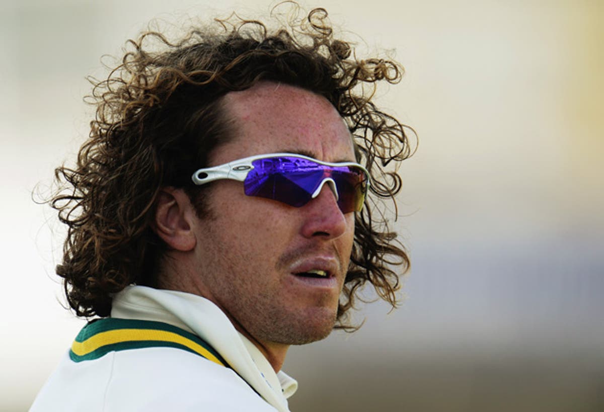 Sidebottom: The reason I gave up on England | The Independent | The ...