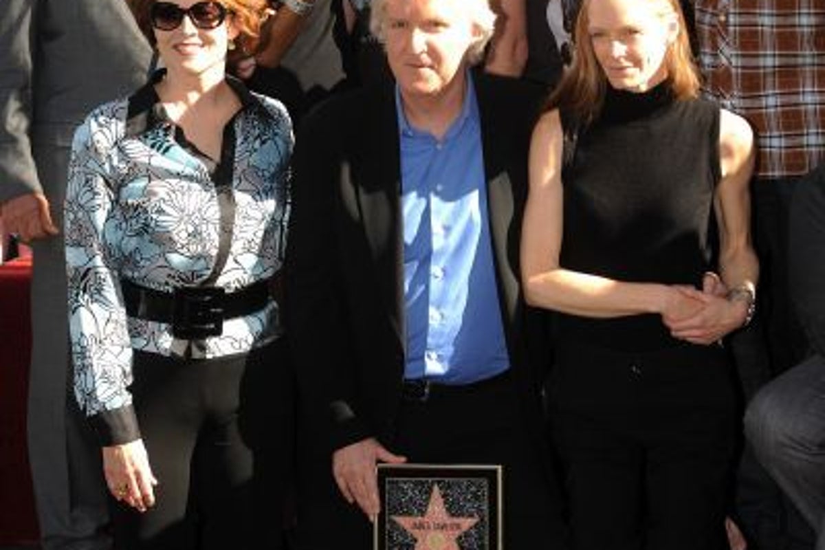 'Avatar' director Cameron gets Hollywood star | The Independent | The ...