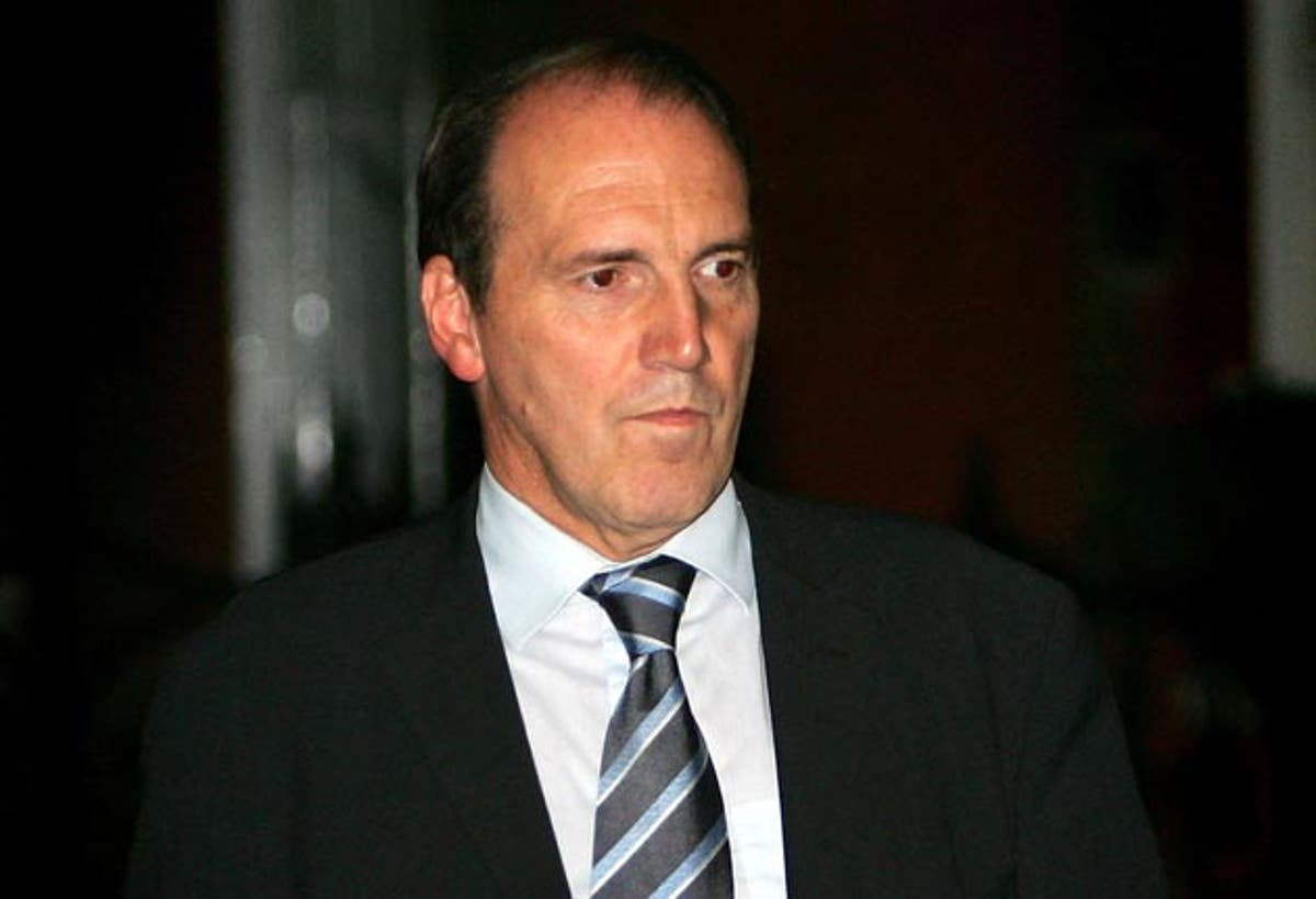Simon Hughes launches Lib Dem deputy bid | The Independent | The ...
