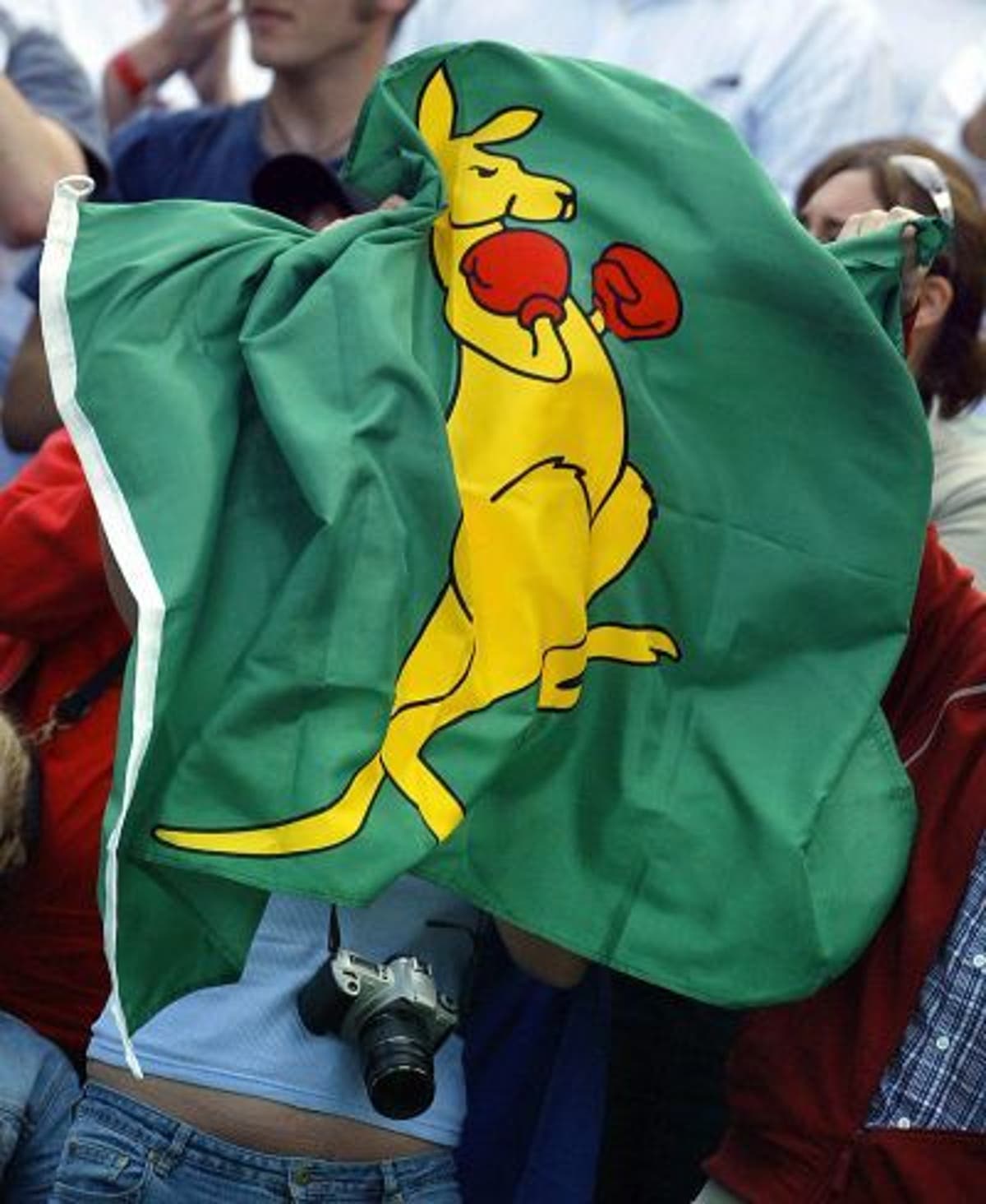 Olympics: Aussies come out fighting over 'Boxing Kangaroo' | The ...