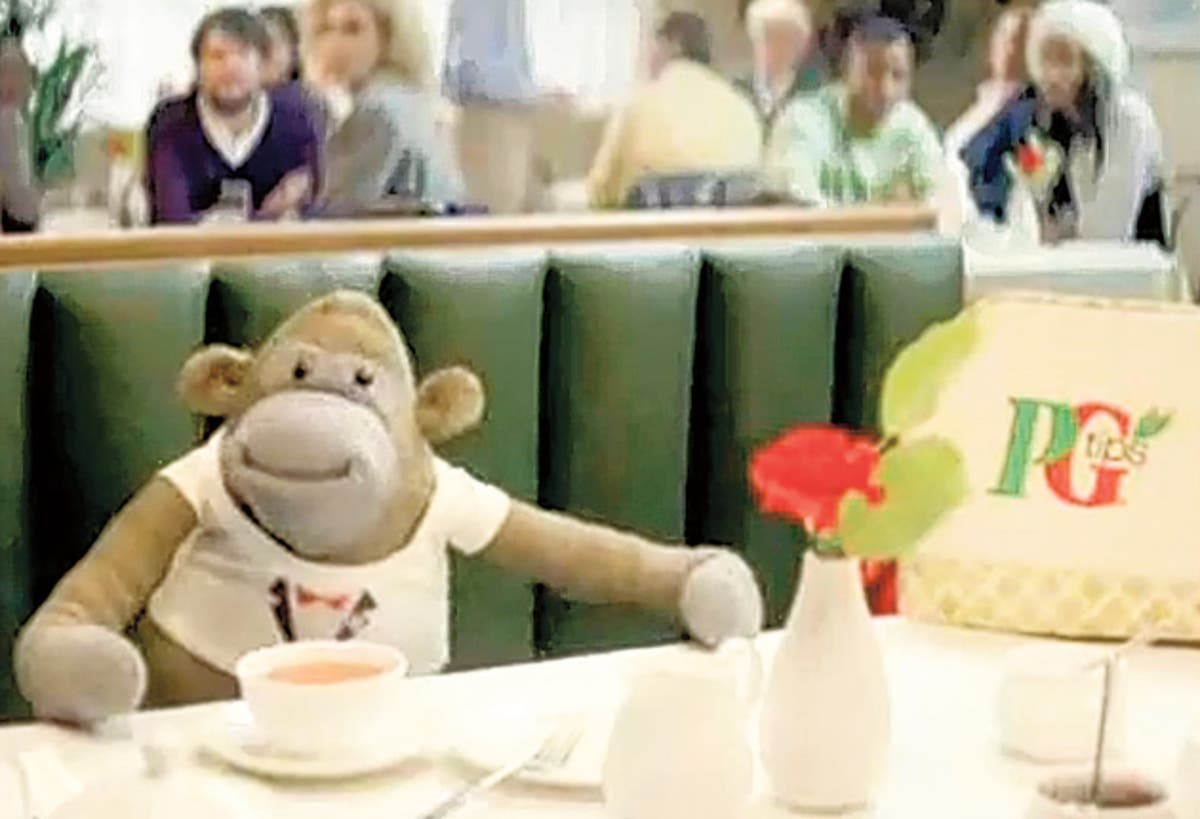 Claire Beale On Advertising: An Absolut break from the norm | The ...