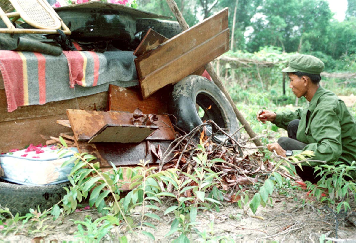 Cambodia puts the cremation site of Pol Pot on 'historic' tourist trail ...