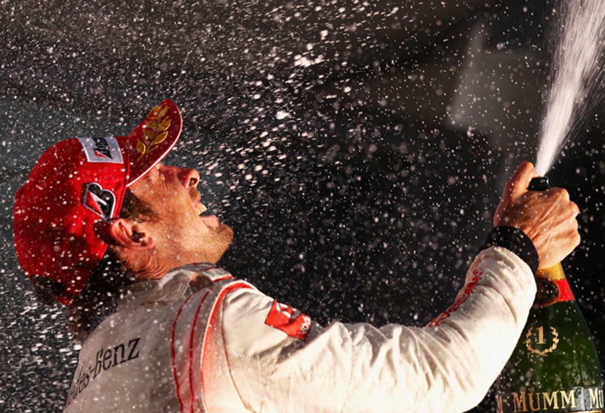 Jenson Button wins dramatic Australian Grand Prix | The Independent ...