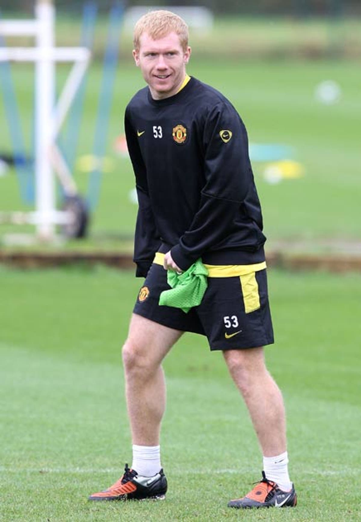 Ferguson talked Scholes out of retirement | The Independent | The ...