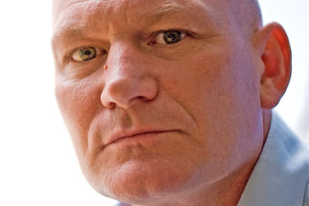 Football fan Garry Mann 'devastated' to lose extradition battle | The ...