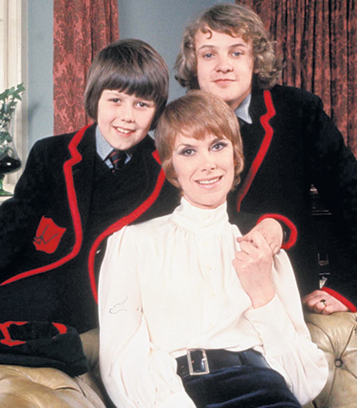 Robin Davies: Actor who found fame alongside Wendy Craig and Catweazle ...