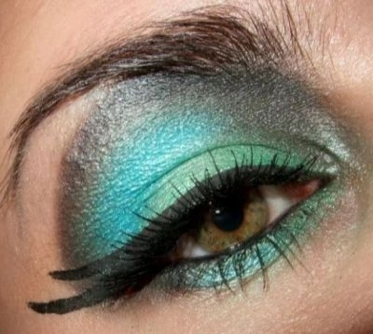 Facebook beauty brands: most popular make-up brands of the moment | The ...