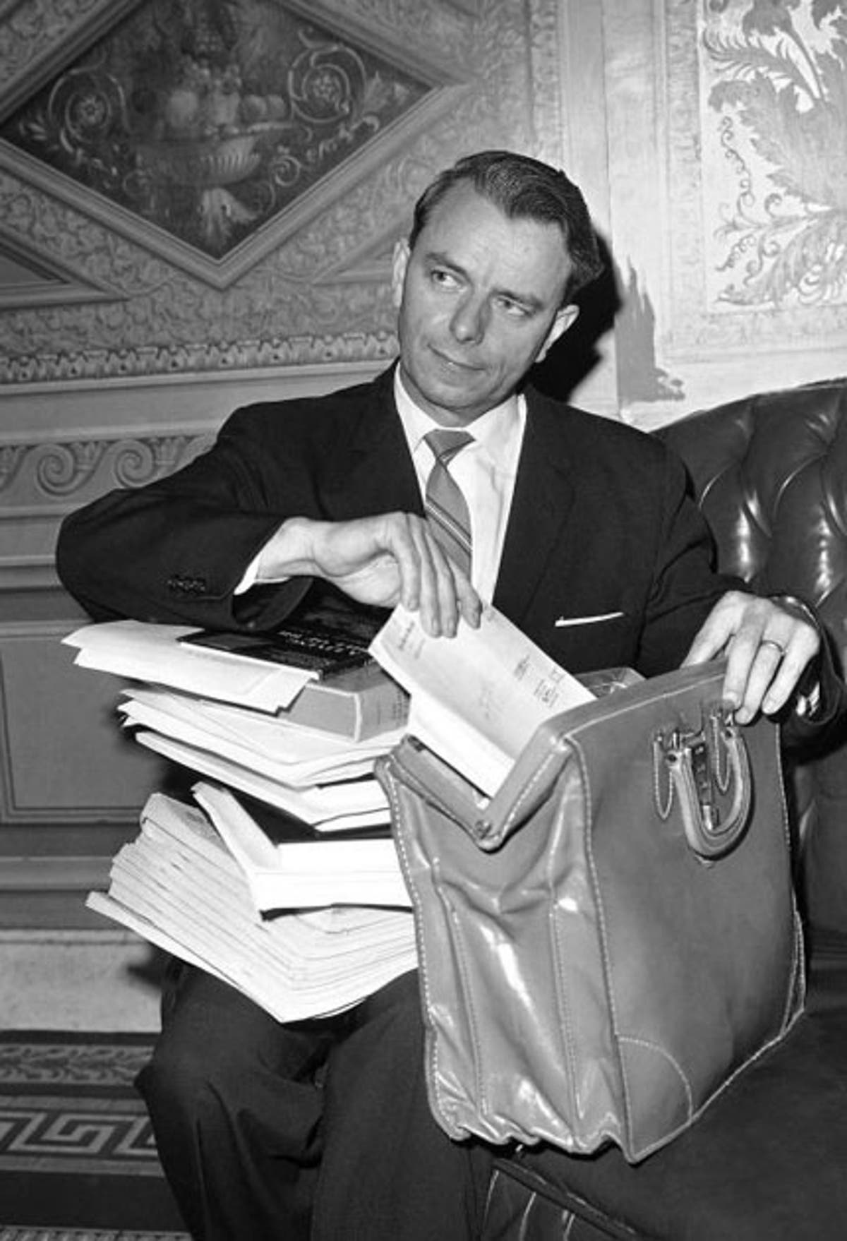 Robert Byrd: Politician who began his career as a member of the Ku Klux ...