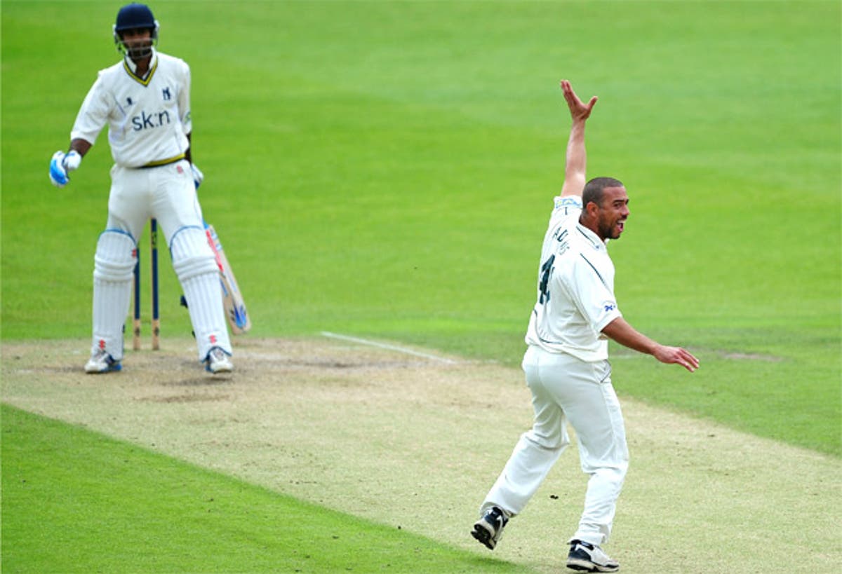 Sidebottom makes pitch for a new contract | The Independent | The ...