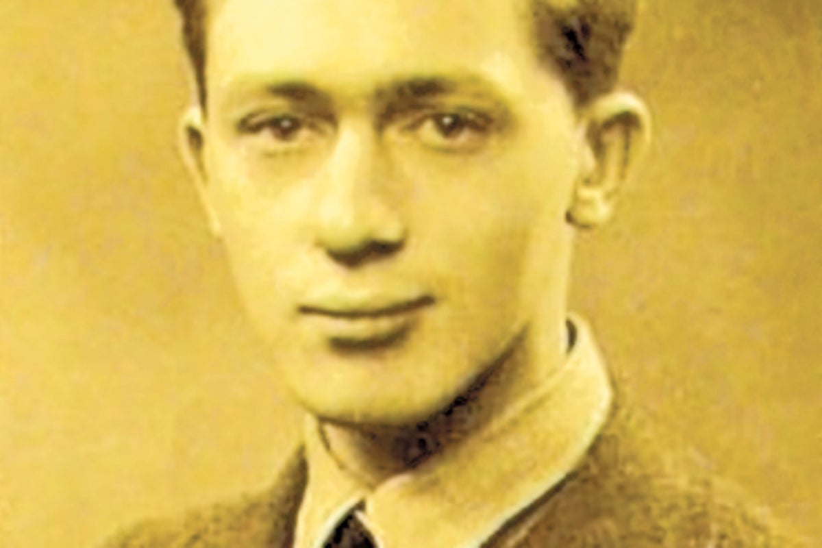 Professor Edwin Morgan: Writer celebrated as one of the finest Scottish ...