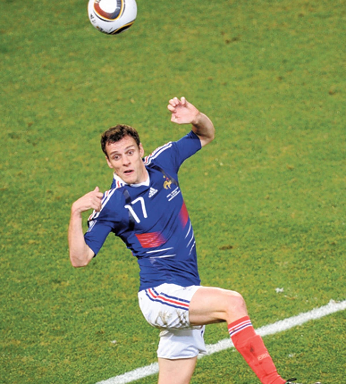 Wenger attacks Stoke's 'rugby' tactics against goalkeepers | The ...