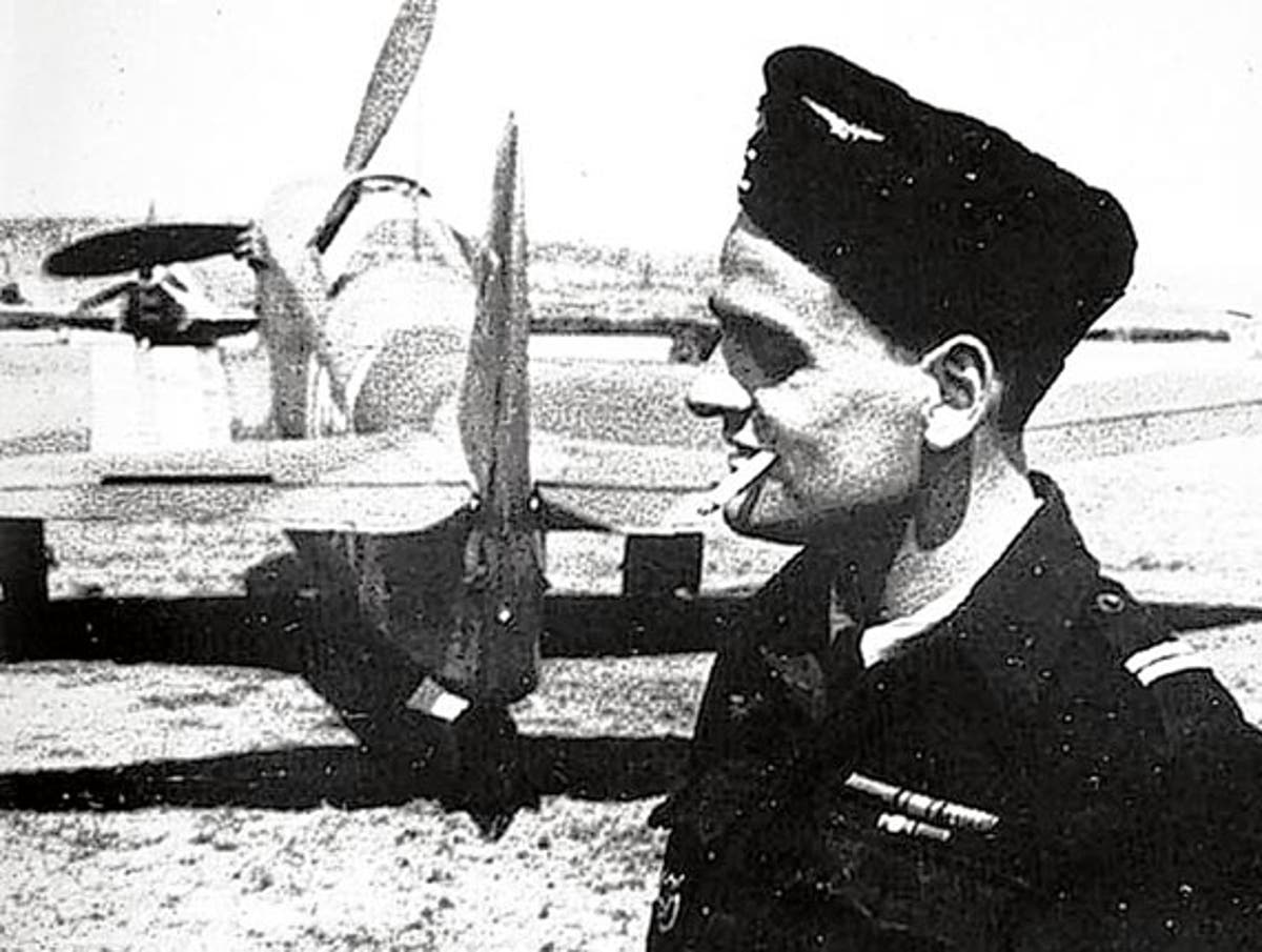 Captain Marcel Albert: Ace fighter pilot who flew for the Free French ...
