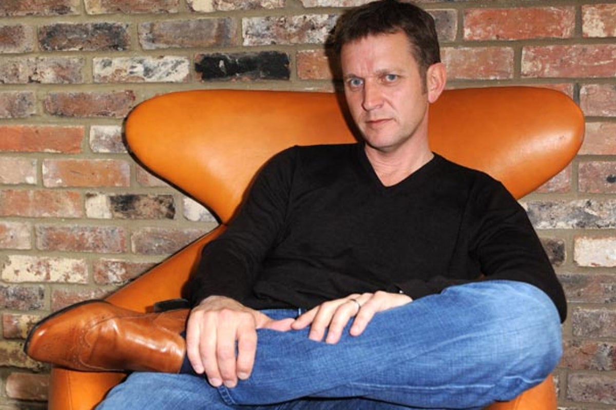 Jeremy Kyle gets standing ovation on emotional return to TV after ...