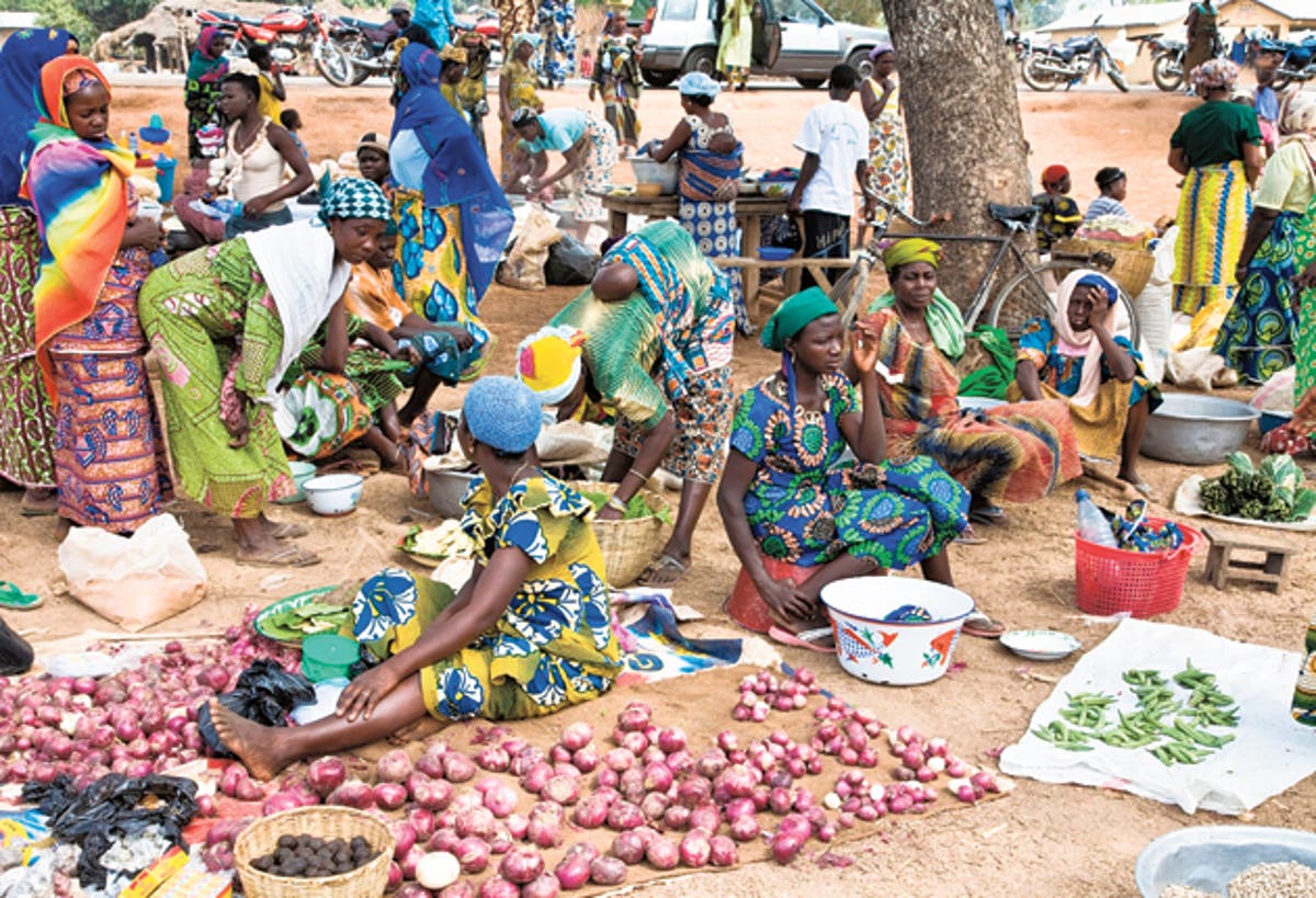 Thousands left penniless after collapse of Ponzi scheme | The ...