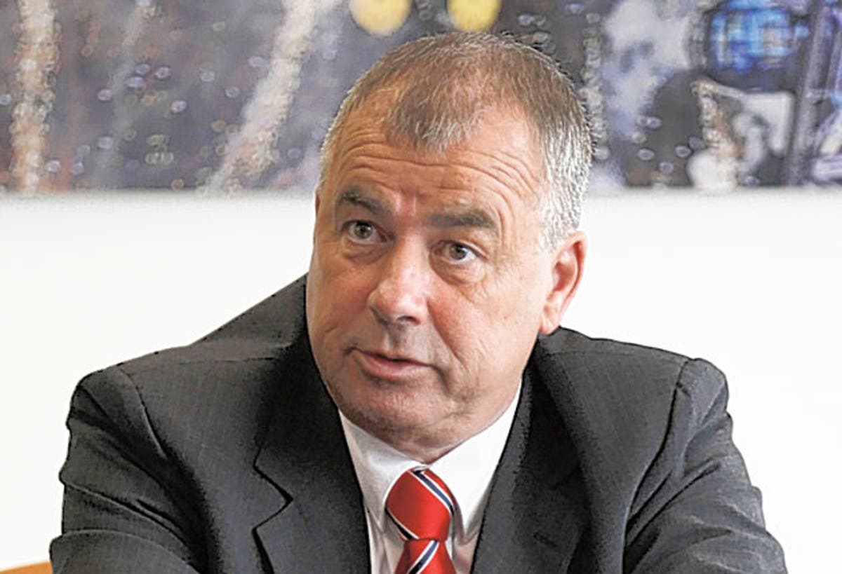 Cuts could spark poll-tax style riots, says TUC union boss Brendan ...