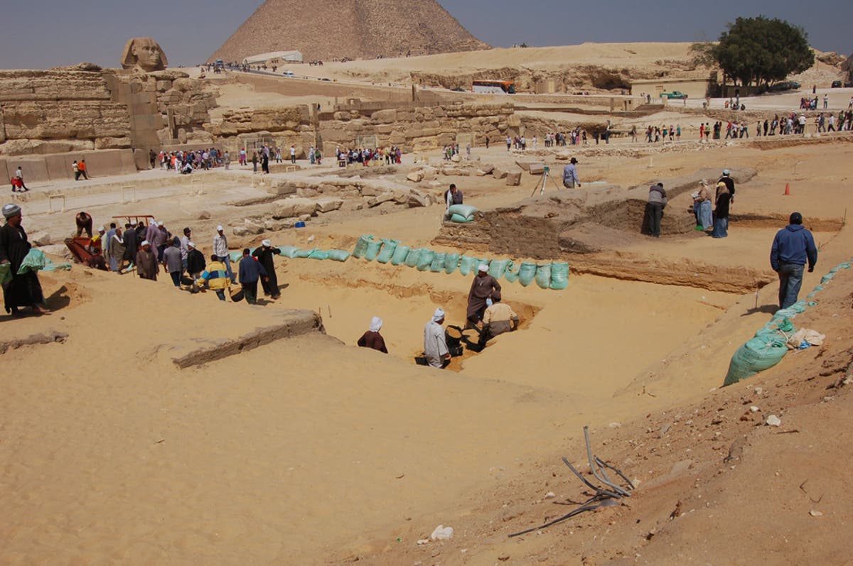 Wall to protect Great Sphinx discovered at Giza | The Independent | The ...