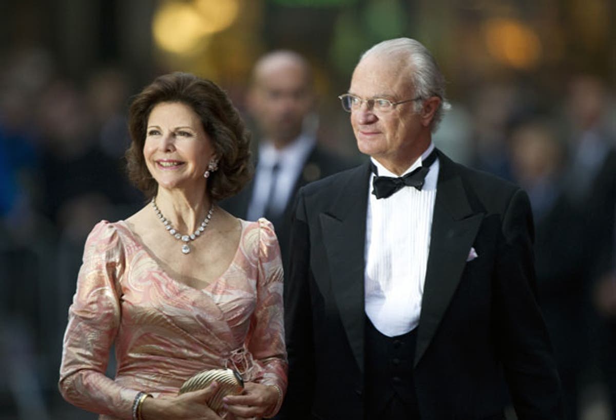 Old foes, nasty news, John Major Syndrome, and an arresting outfit ...