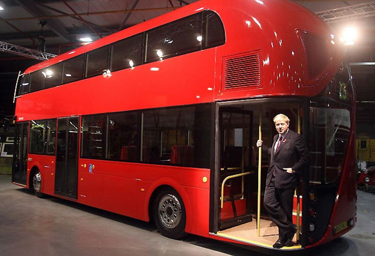 Johnson shows off new Routemaster-style bus | The Independent | The ...