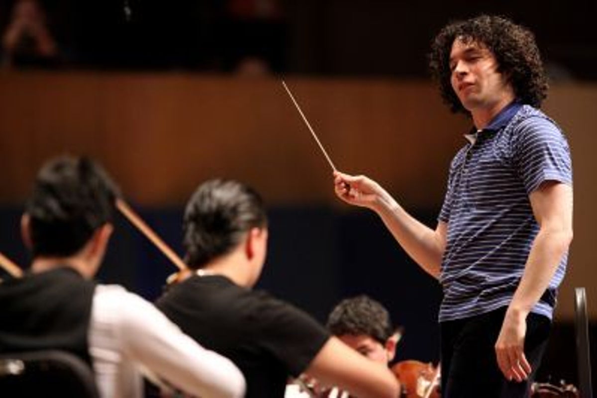 Venezuelan maestro Dudamel inaugural concert in Los Angeles | The ...