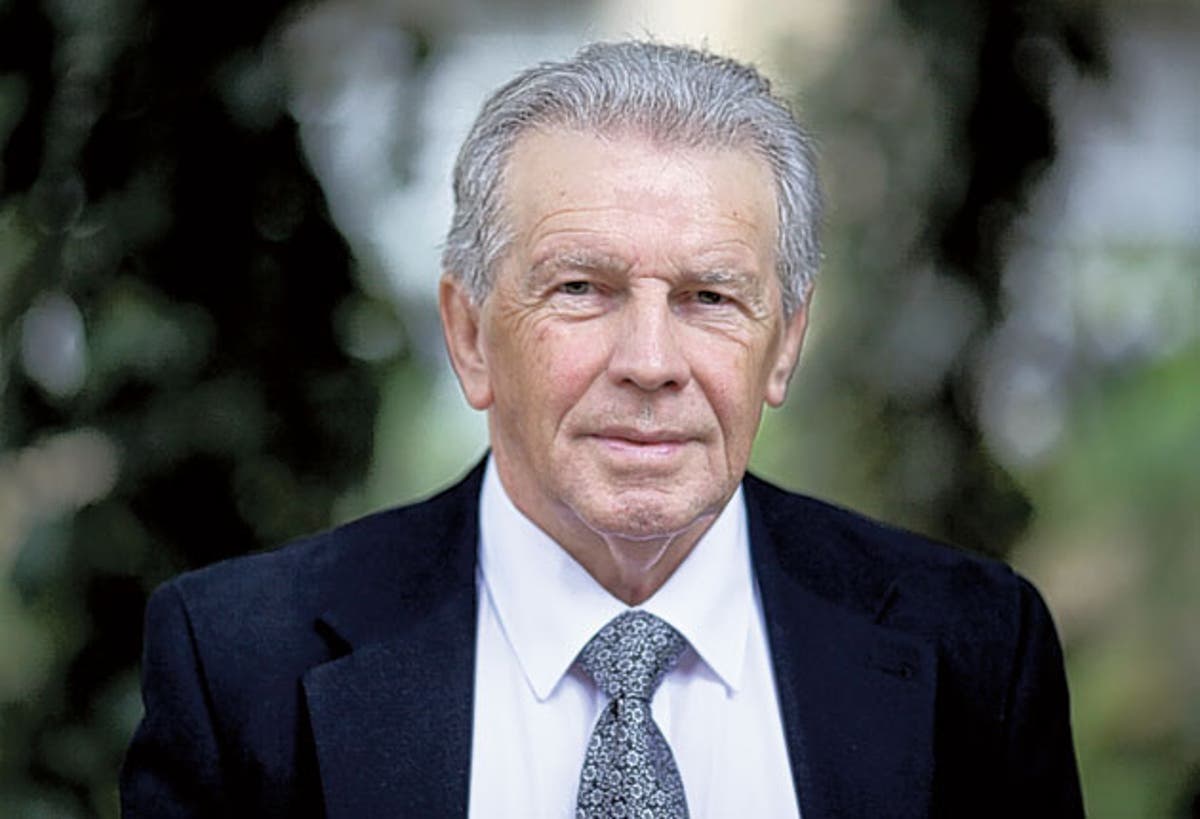 Publish and be Damned: Giles fights back for Revie and Clough | The ...