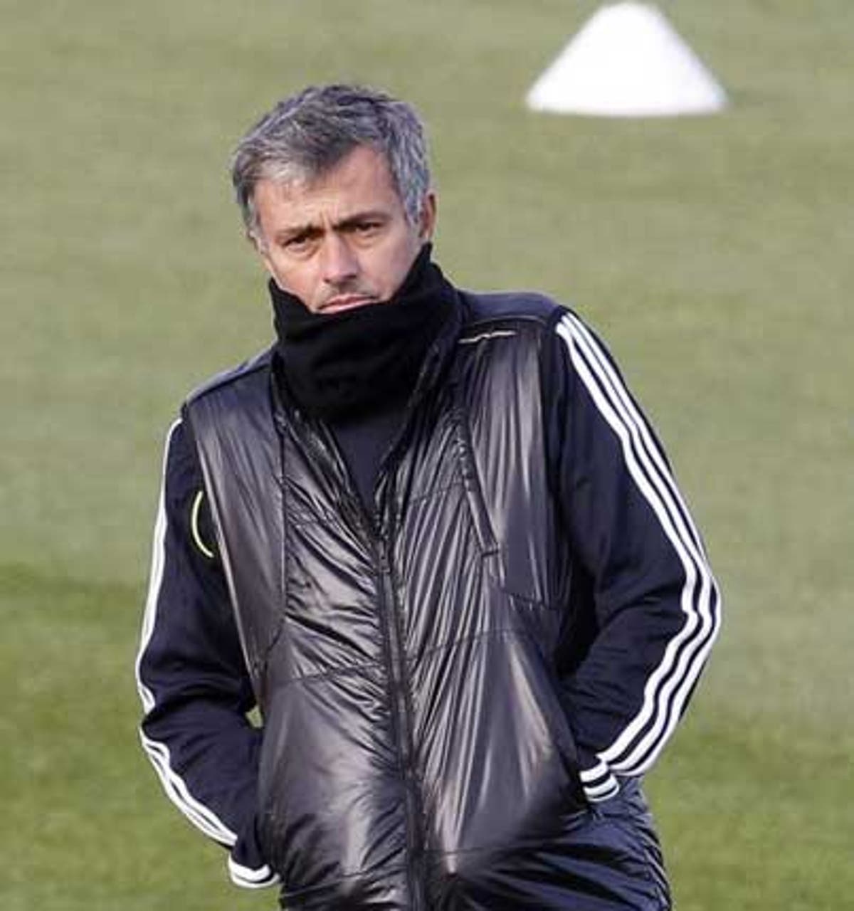 Real Madrid hit back over 'lack of respect' towards Jose Mourinho | The ...