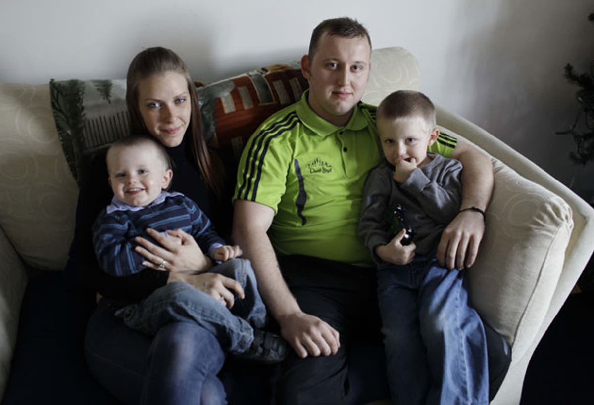 Record levels of poverty among families with wages | The Independent ...