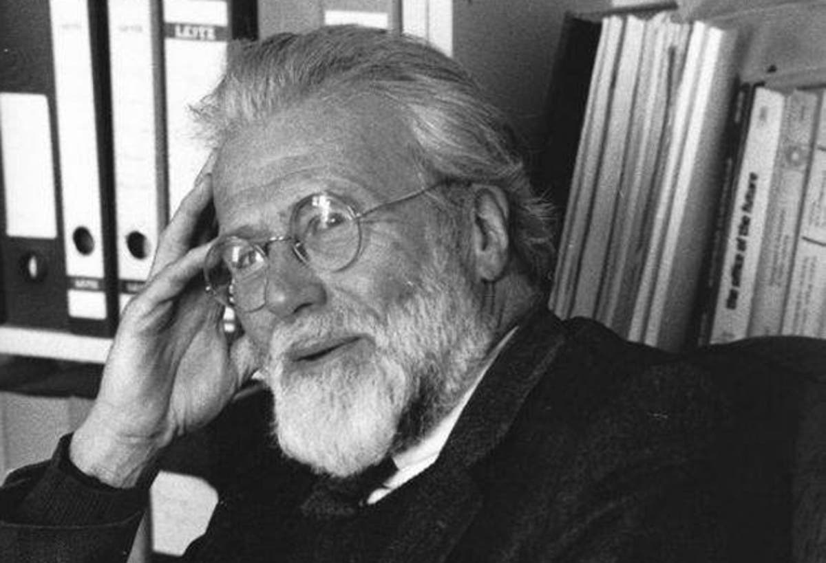 Alan Milward: Economic historian celebrated for his analyses of the ...