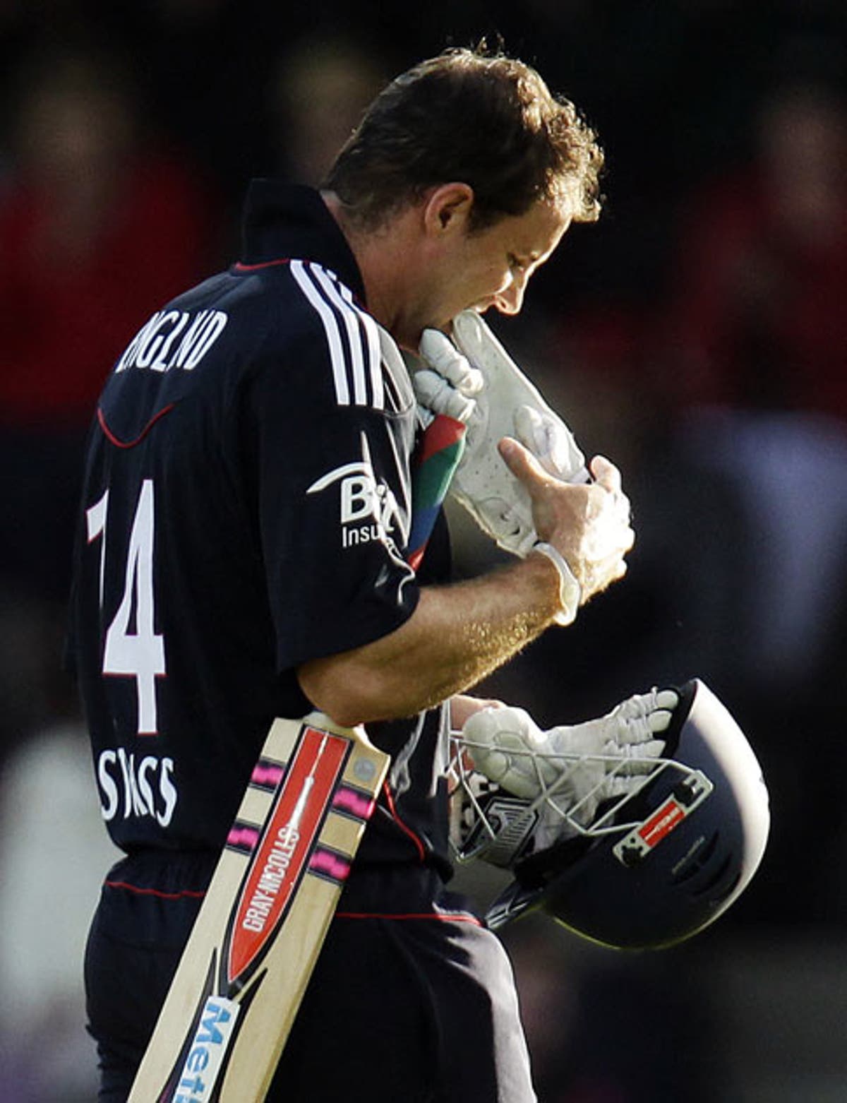 Strauss: It is not a time to panic. I still want us to play ...