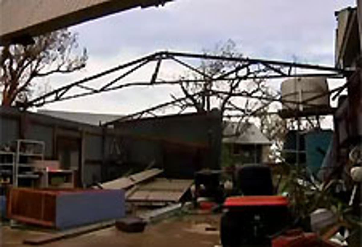 Relief as Queensland studies cyclone damage | The Independent | The ...