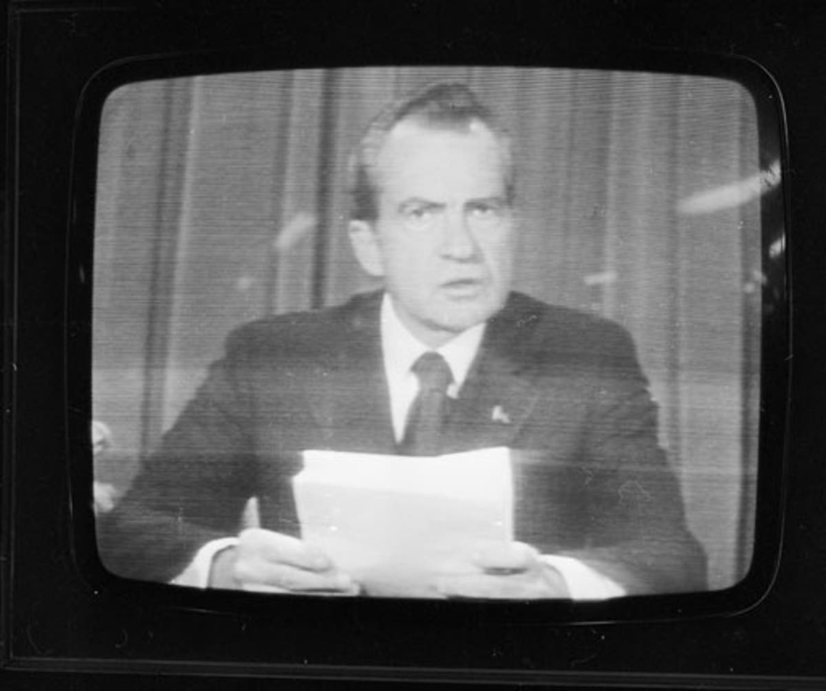 A Day That Shook The World: President Nixon resigns | The Independent ...