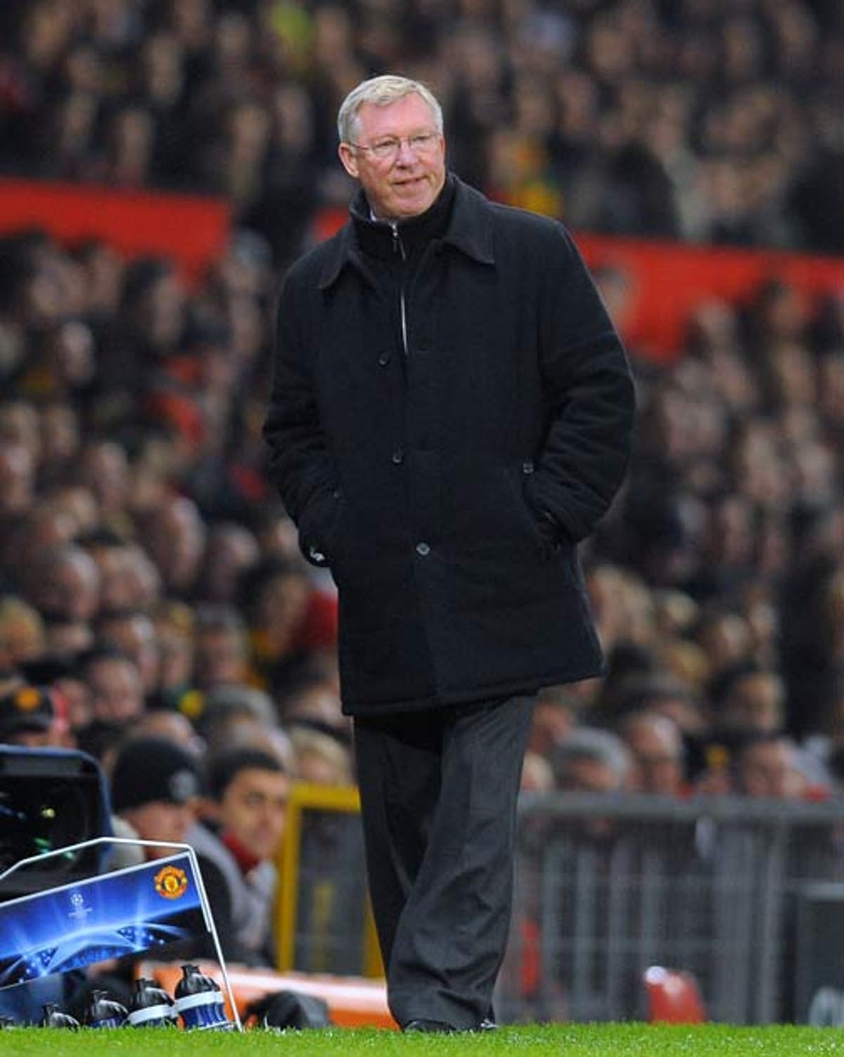 Alex Ferguson will not appeal against touchline ban | The Independent ...