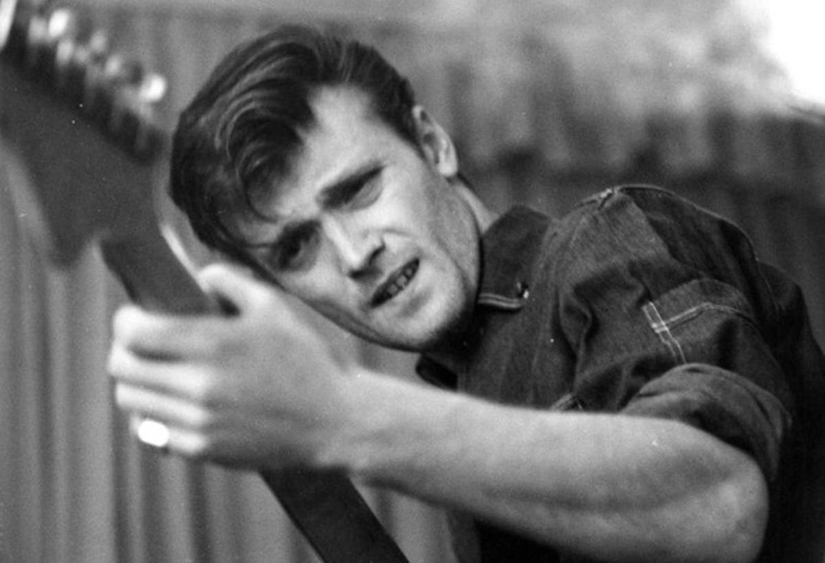 Jet Harris: Bassist who enjoyed solo success after being sacked by the ...