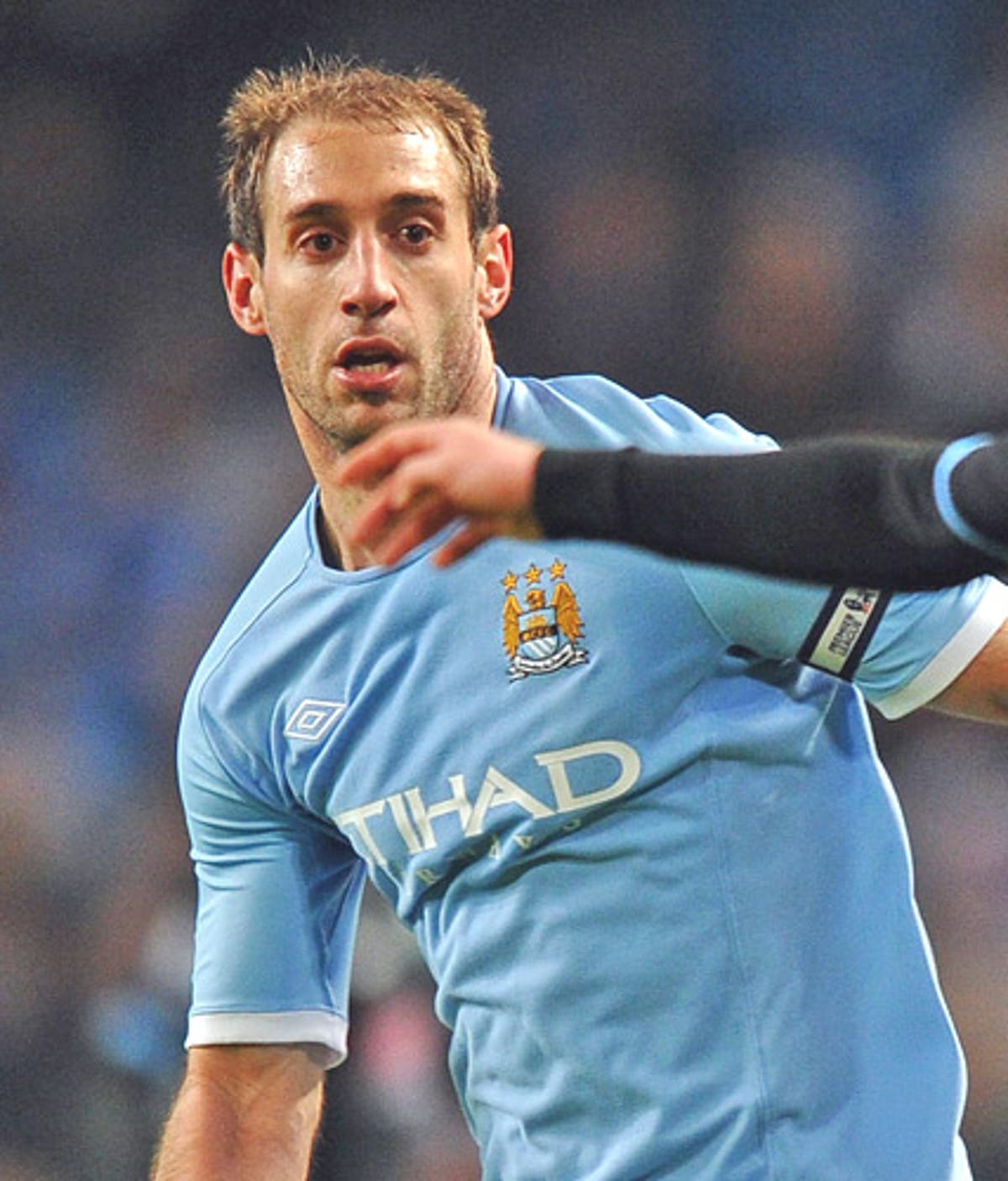 Zabaleta leaves sick father to aid City's ailing defence | The ...