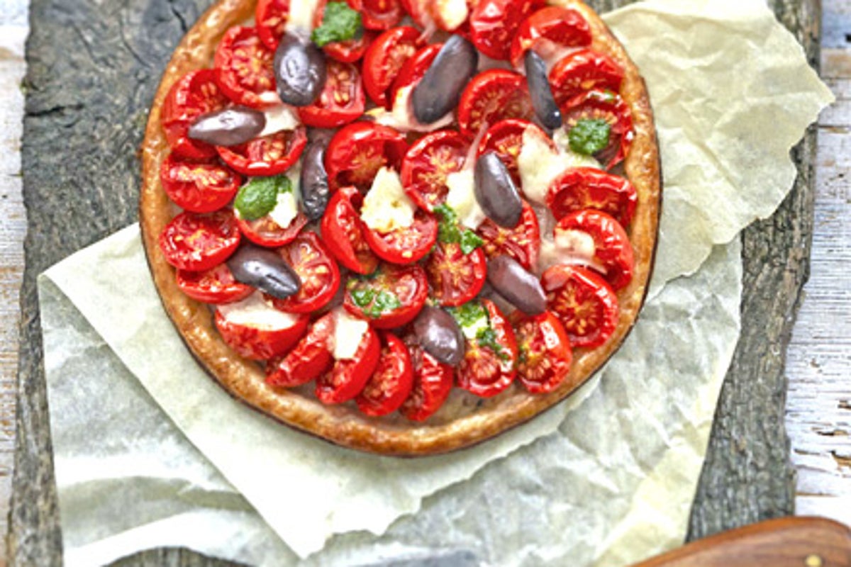 Simply red: The best varieties of tomatoes on the vine | The ...