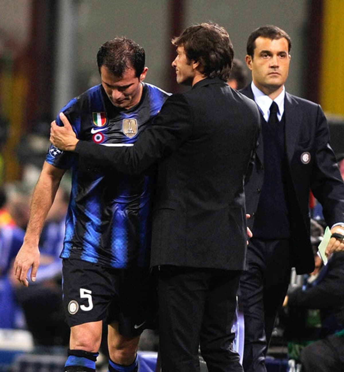 Inter Milan president Massimo Moratti vows to stand by Leonardo | The ...