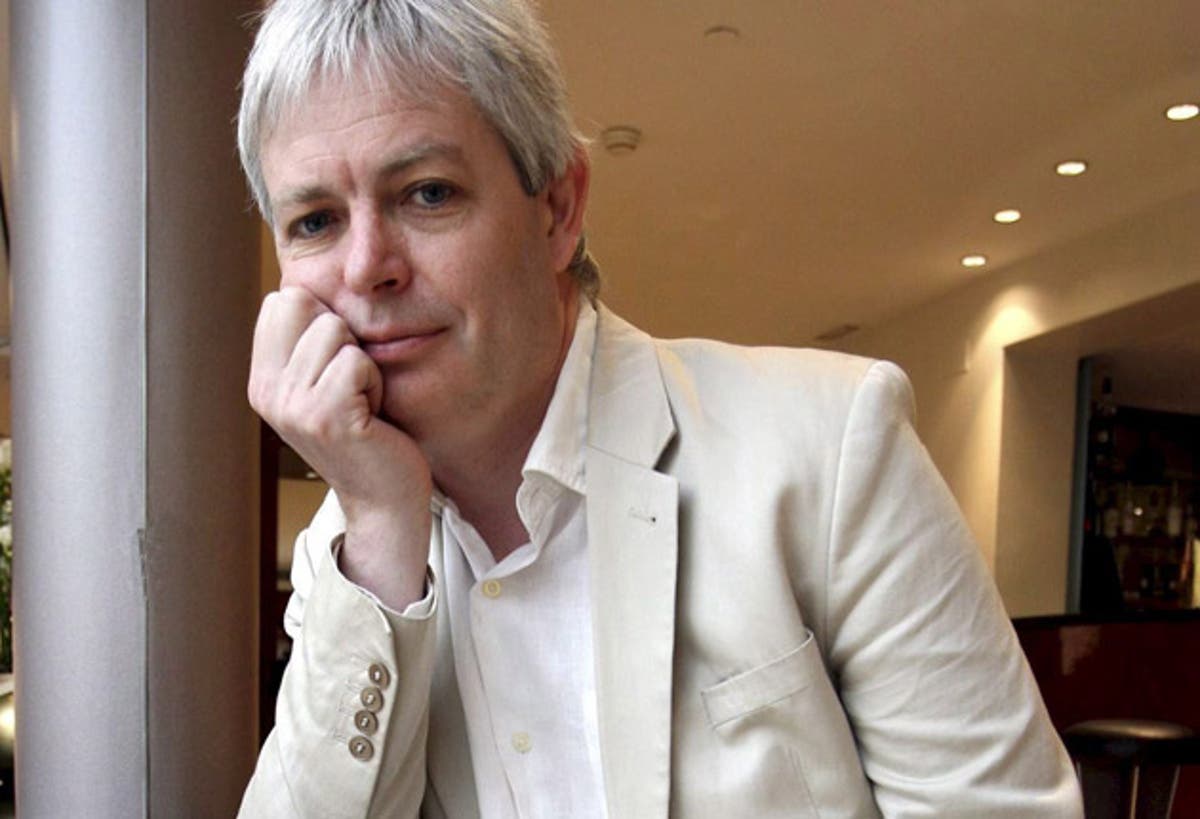 The Terrible Privacy of Maxwell Sim, By Jonathan Coe | The Independent ...