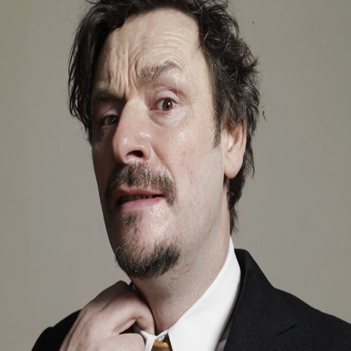 Julian Barrett's Instagram, Twitter & Facebook on IDCrawl